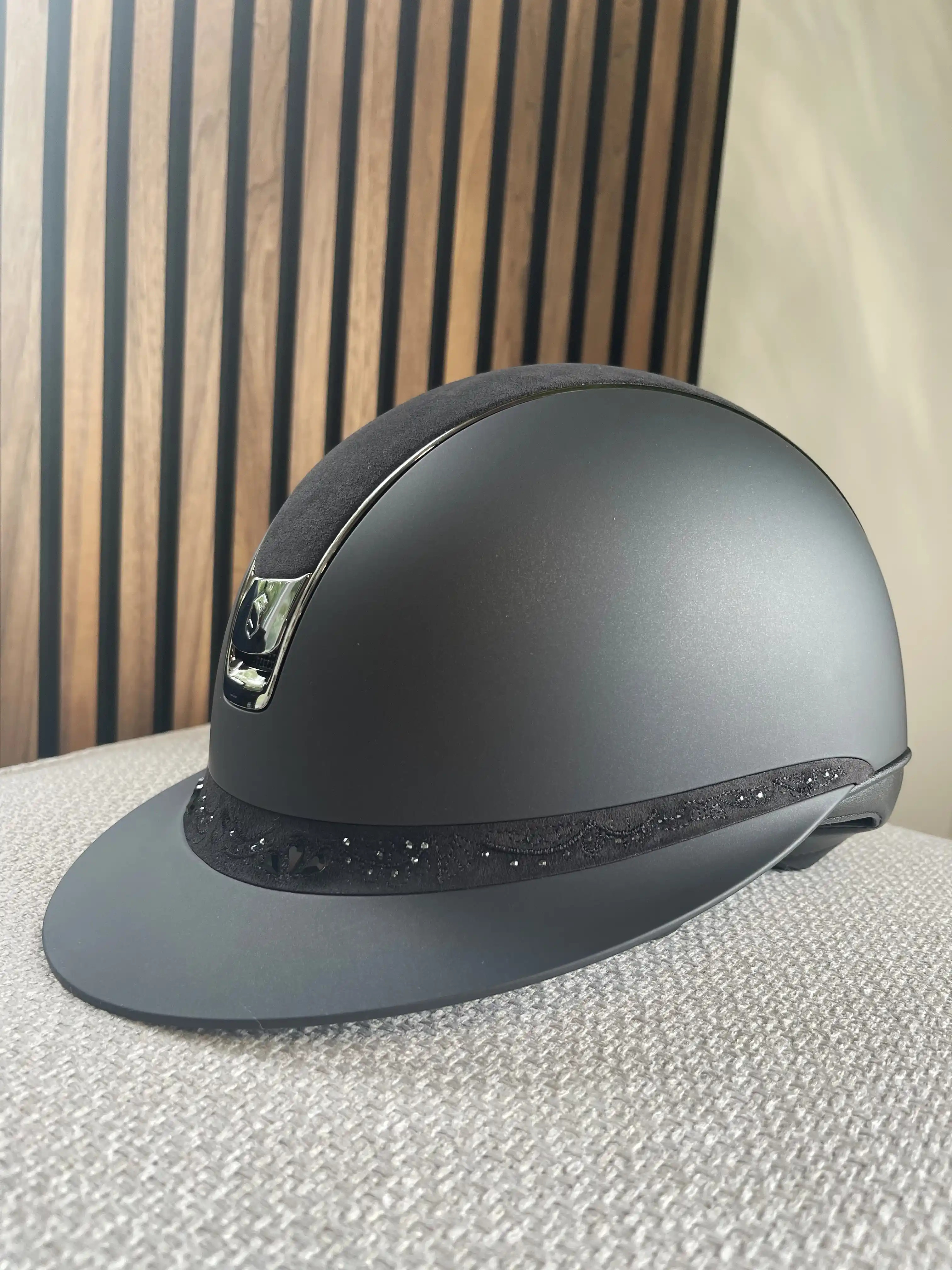 Samshield Miss Shield Helmet Crystal Bloom buy? - available