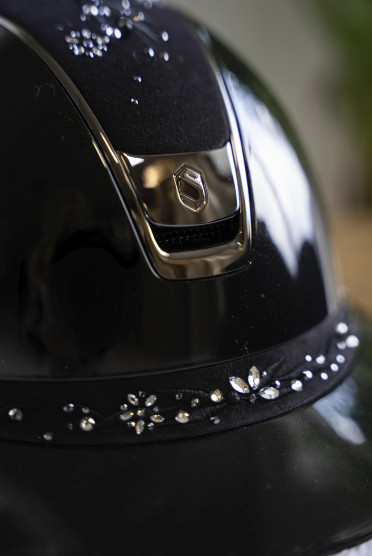Samshield Miss Shield Helmet Flower Swarovski Jewelry buy? - available